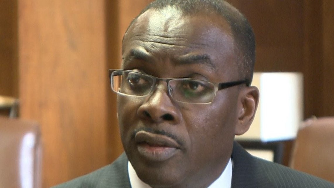 Mayor Brown's team petitioning to get his name on the November ballot ...