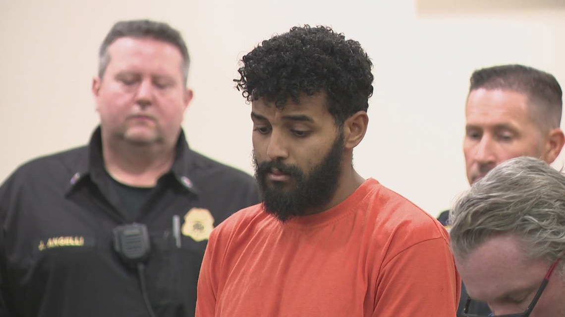 Man accused of killing mother and infant found dead in Erie County Correctional Facility | wgrz.com