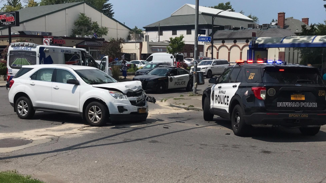 Buffalo Police officer injured in Allentown accident | wgrz.com