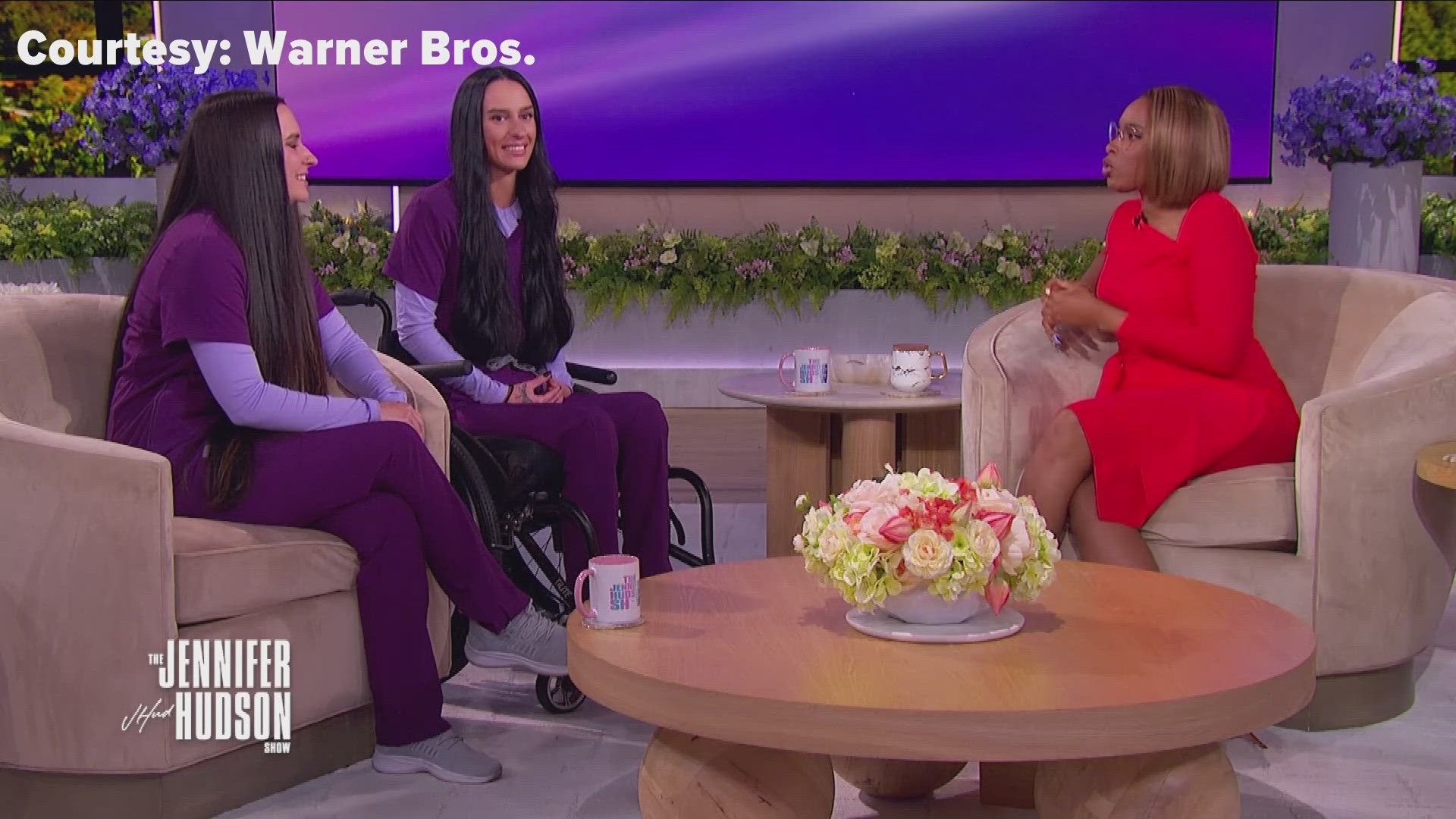 WNY twin nurses appear on Jennifer Hudson show | wgrz.com