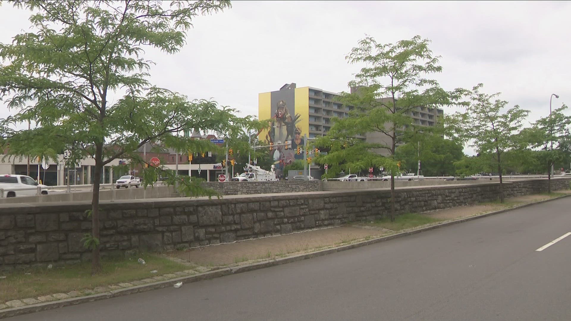 AKG Art Museum unveils new mural | wgrz.com