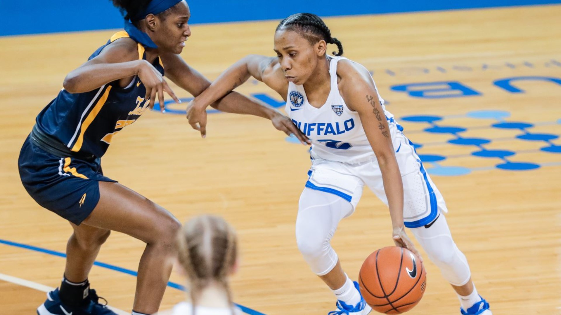 Dyaisha Fair scores 26 points as Bulls beat James Madison | wgrz.com