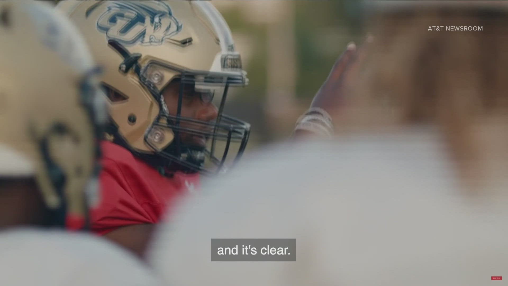 These Gallaudet University helmets use augmented reality | wgrz.com