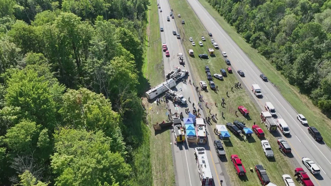 Dozens injured in deadly Thruway bus crash taken to ECMC | wgrz.com
