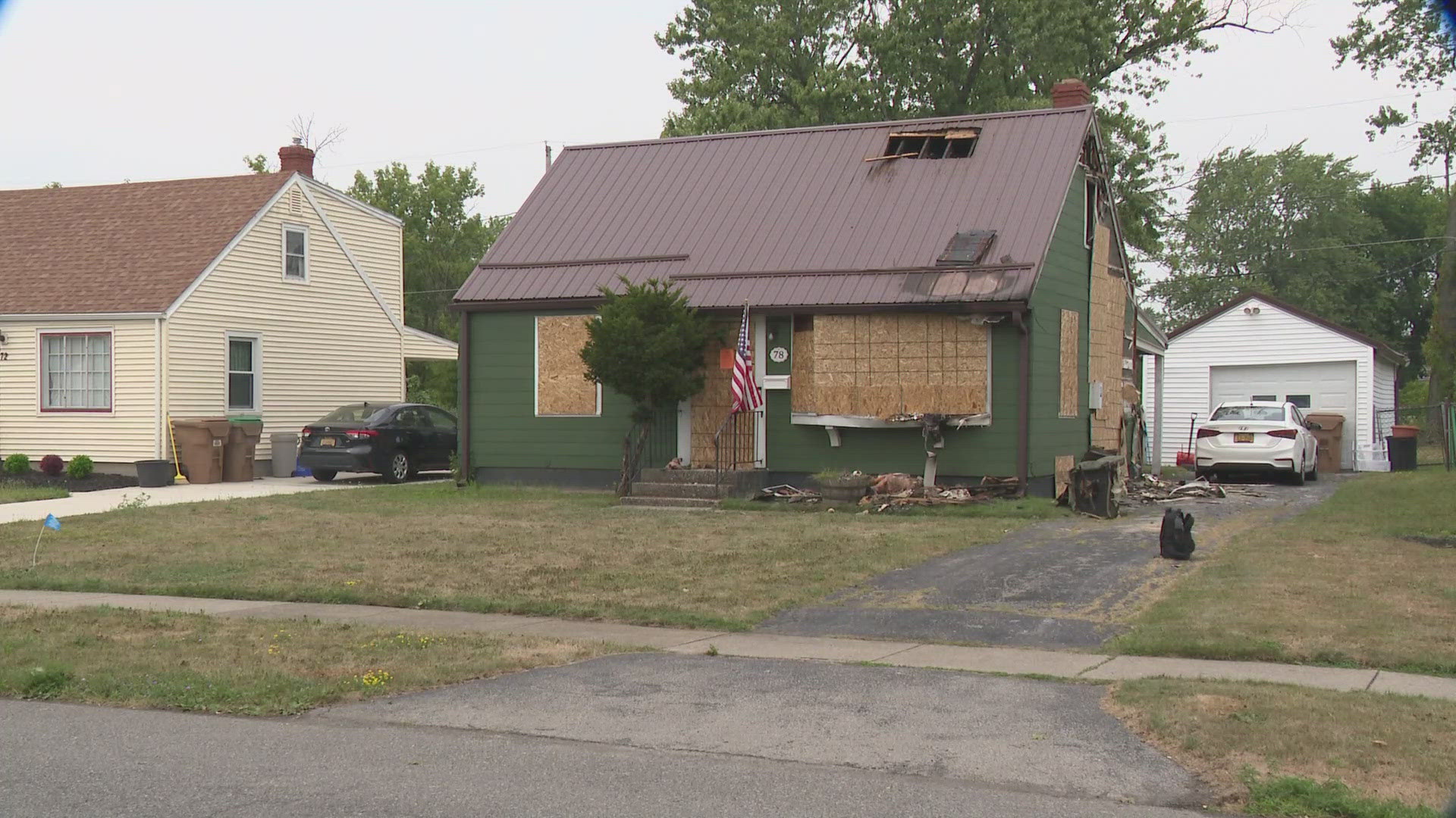 Cheektowaga woman dies in house fire on Yeager Drive | wgrz.com