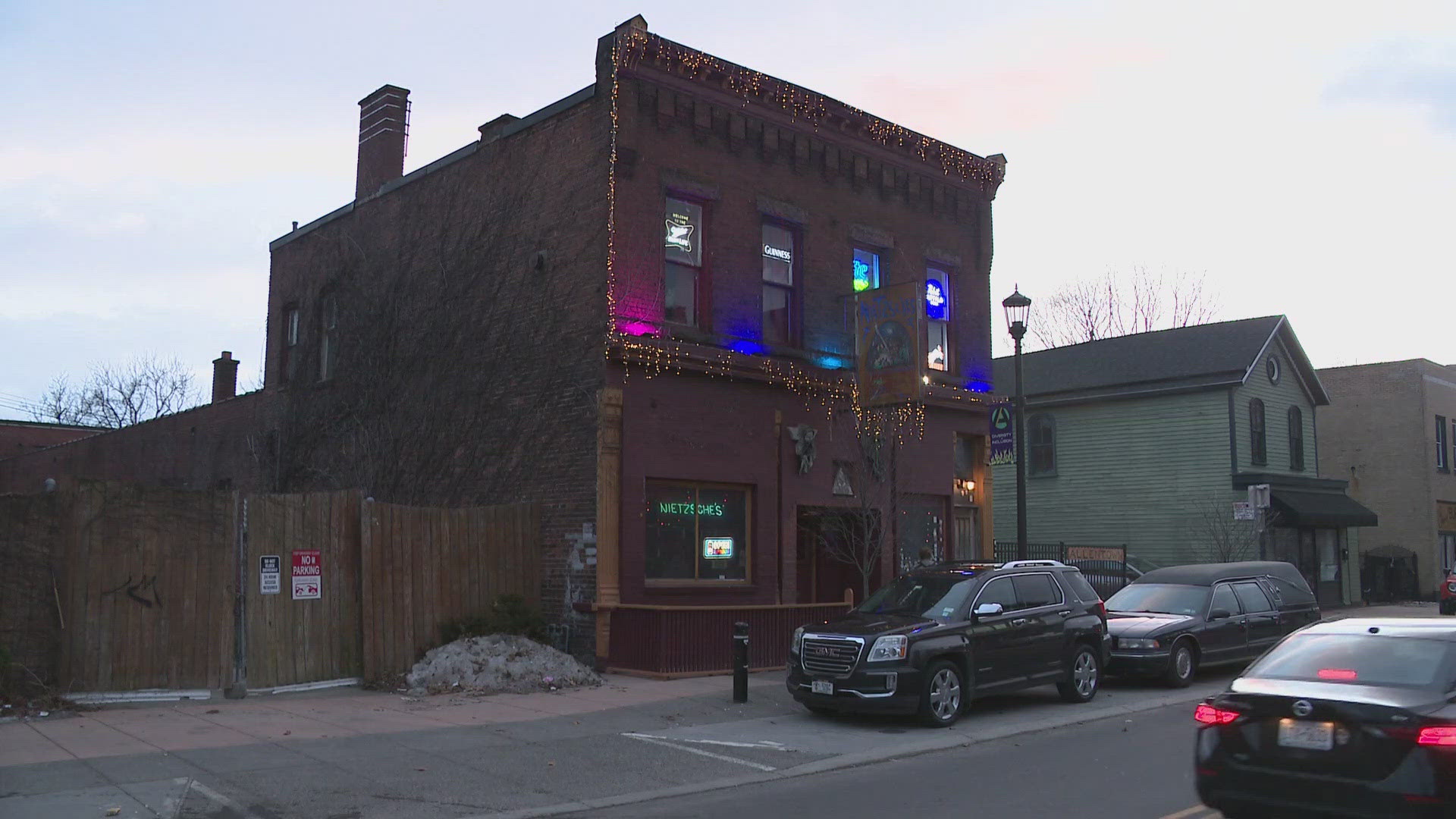 Allentown double homicide victims honored by local coffee shop | wgrz.com