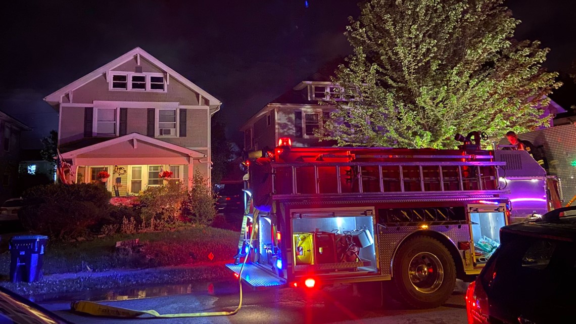 Fire damages 5 homes and 4 garages in Kenmore | wgrz.com