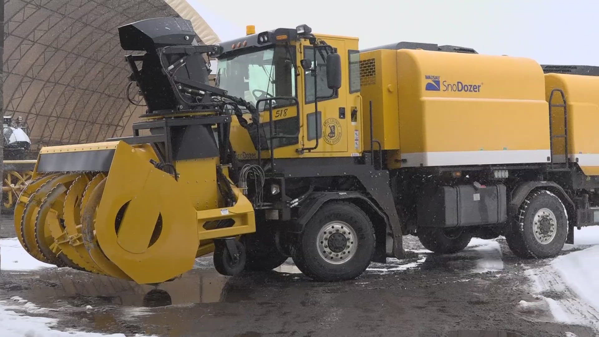 Buffalo snow accumulation builds; Erie County invests in snow blowers ...