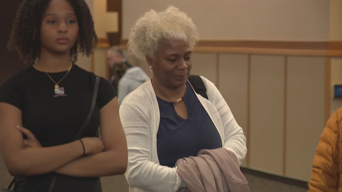 Cariol Horne Back on the Witness Stand | wgrz.com