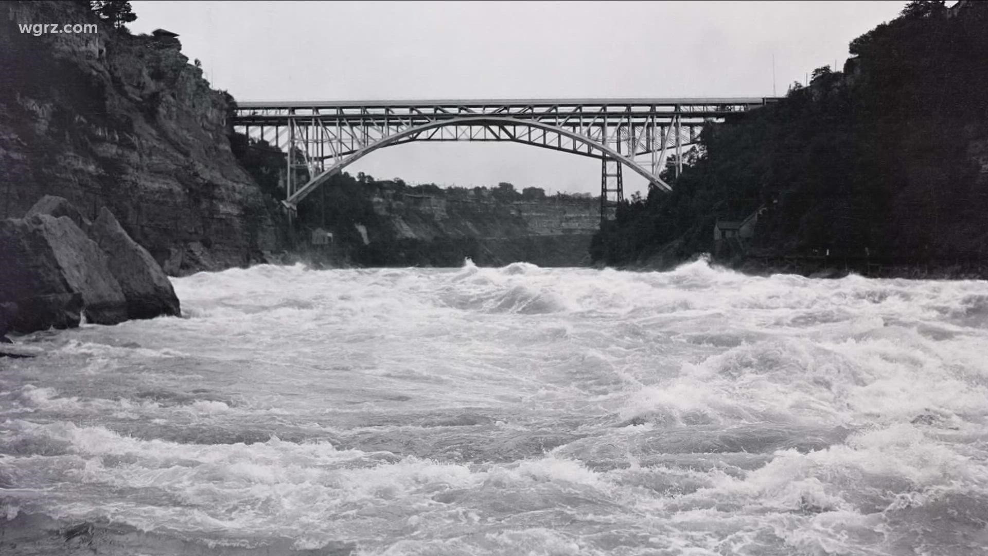 Photographer recovers, preserves photos from Milwaukee man's early ...