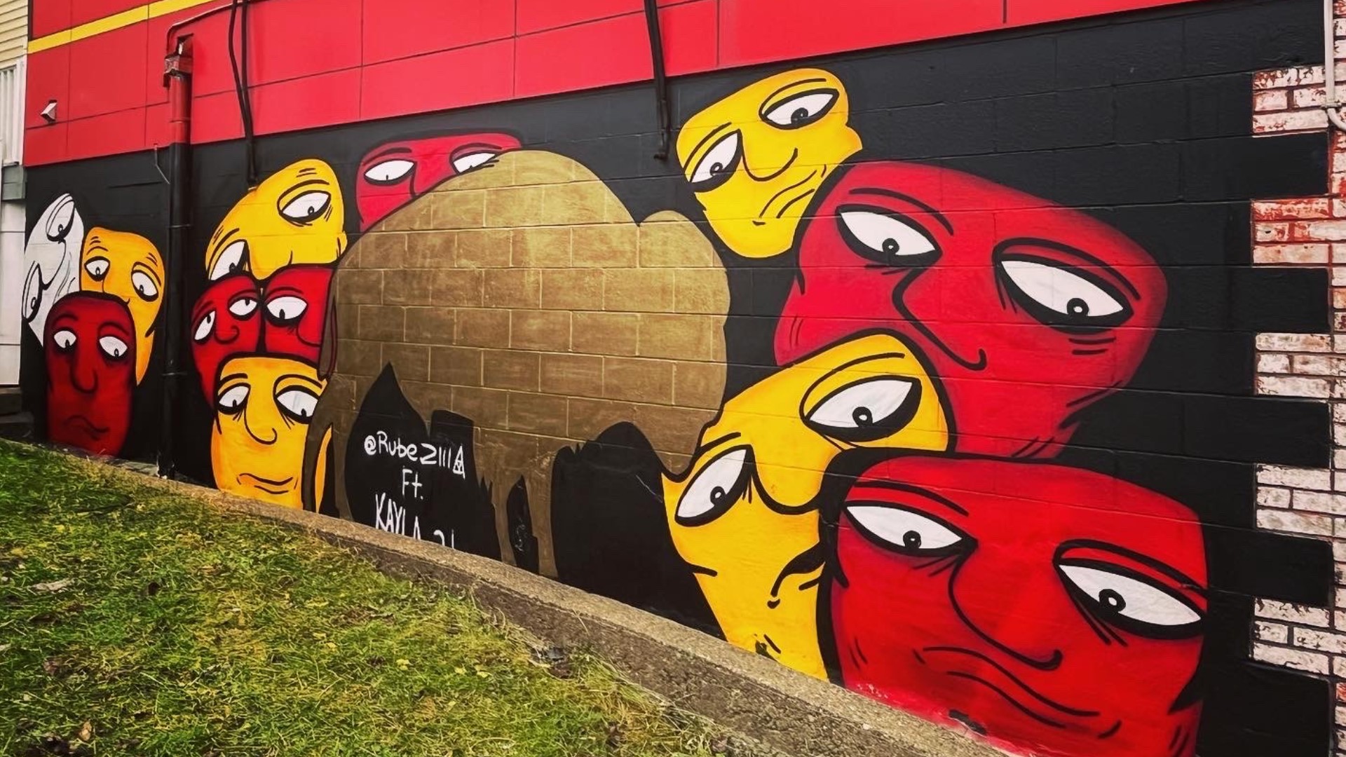 Cole's on Elmwood Avenue sporting new Josh Allen mural | wgrz.com