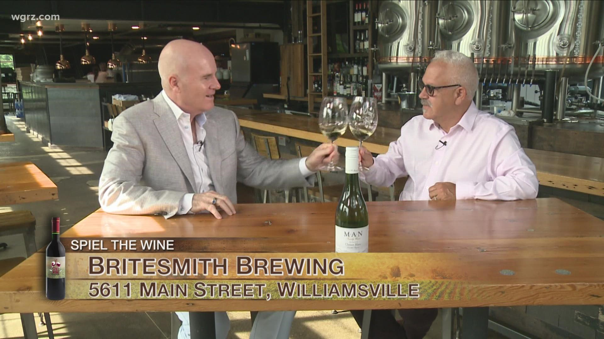 Kevin is joined by Joe Tantillo to try the M*A*N Chenin Blanc for this ...