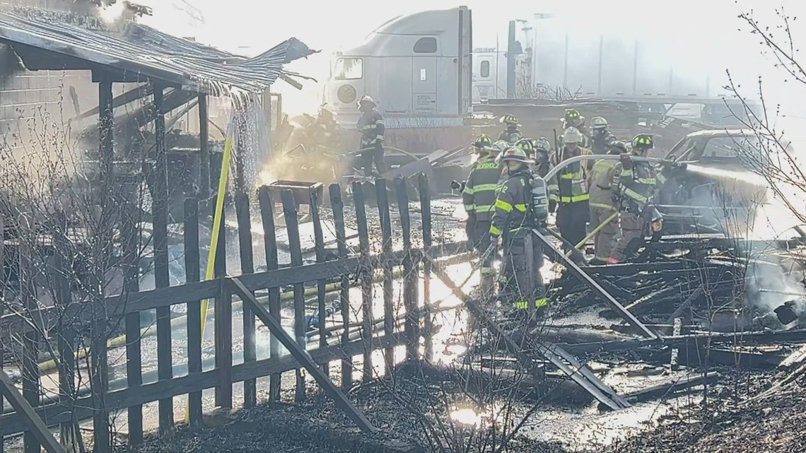 Brush fire in Wheatfield damages building | wgrz.com