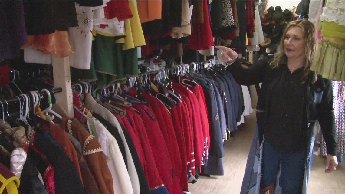 Hamilton costume shop lends helping hand to WNY's theater community ...