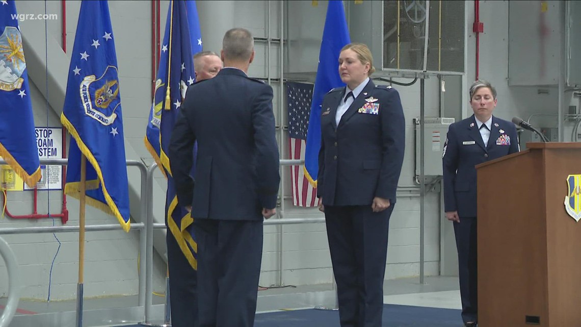 For first time, female commander takes over at Niagara Falls Air ...