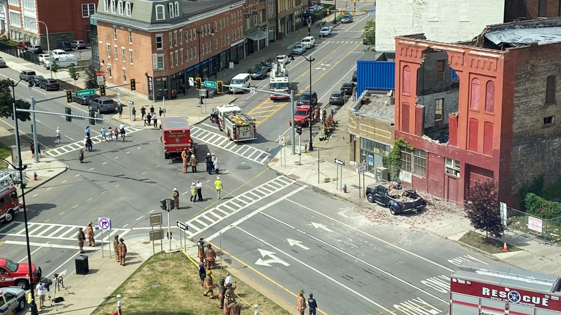PHOTOS: Partial building collapse in downtown Buffalo | wgrz.com