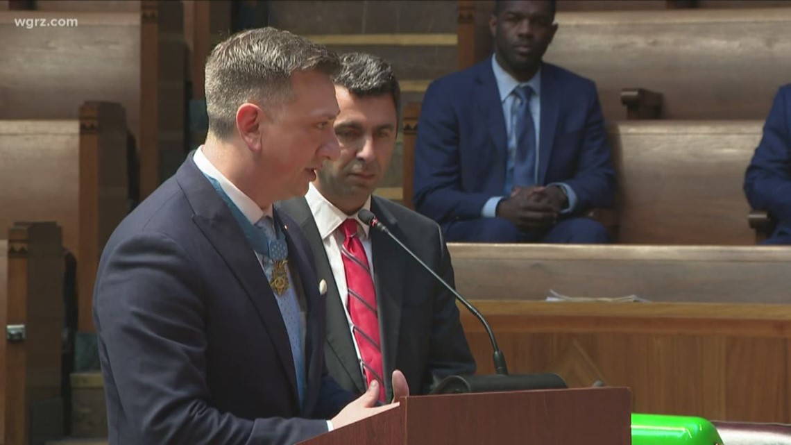 City of Buffalo honors Sgt. David Bellavia | wgrz.com