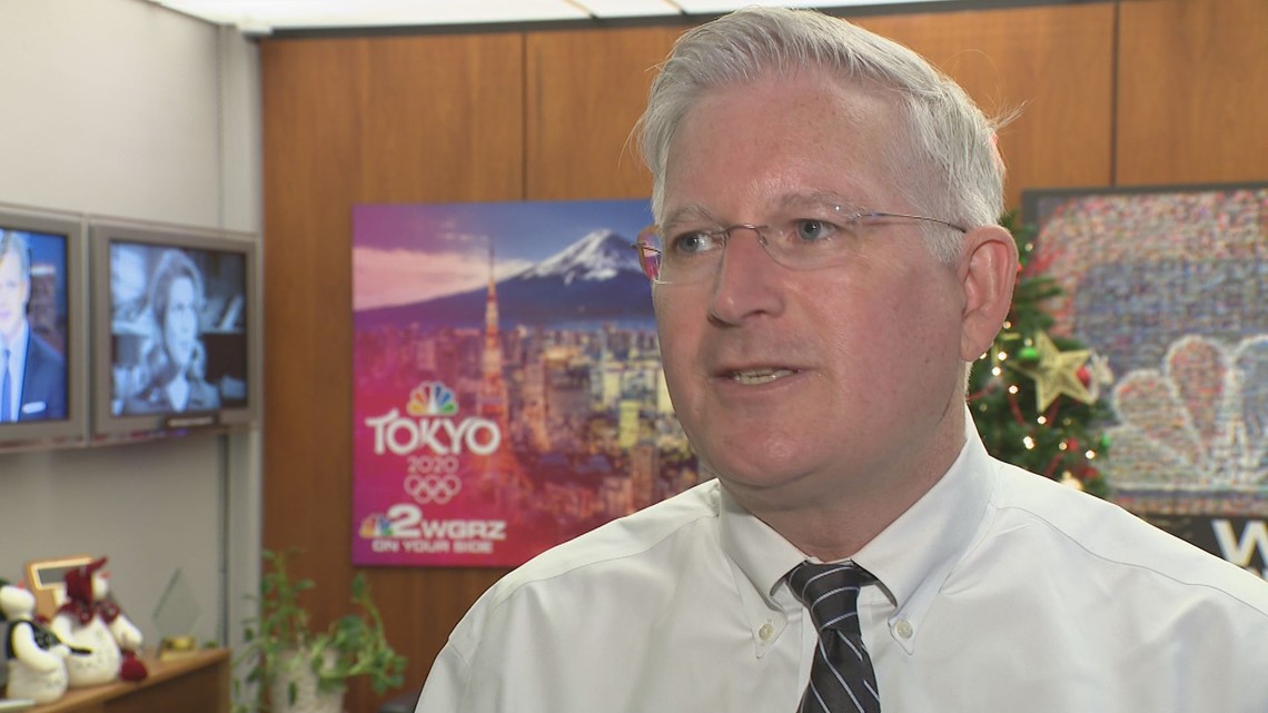 Kearns to post ICE tip line on signs at Erie County auto bureaus | wgrz.com