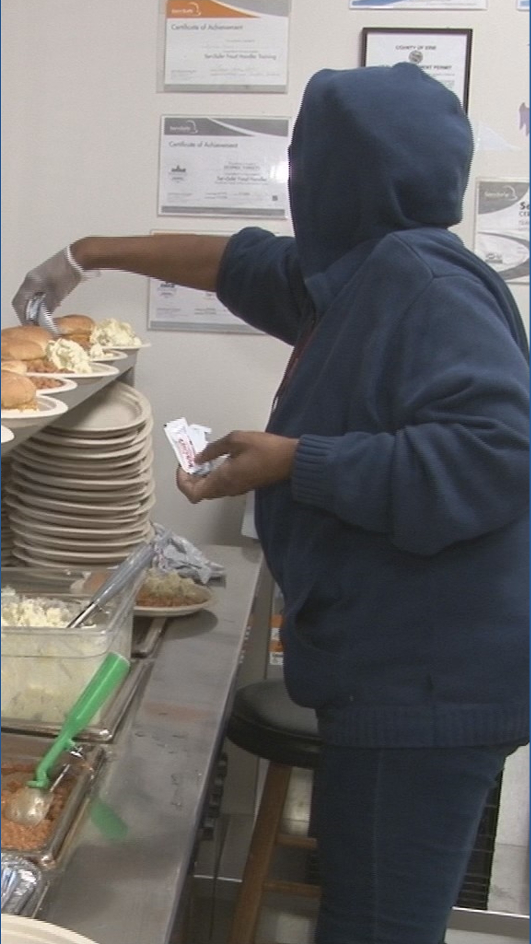 New Code Blue shelter seeing 125 people a night | wgrz.com