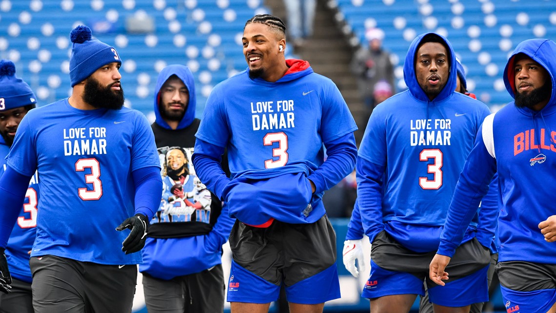 Damar Hamlin: Bills show their support arriving for Week 18 game | wgrz.com