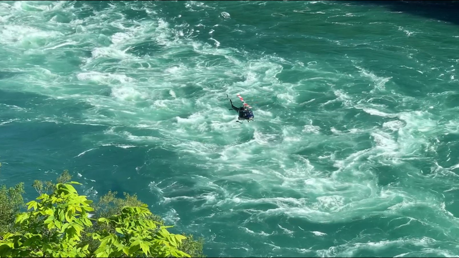 14-year-old dies after falling over gorge in Niagara Falls | wgrz.com