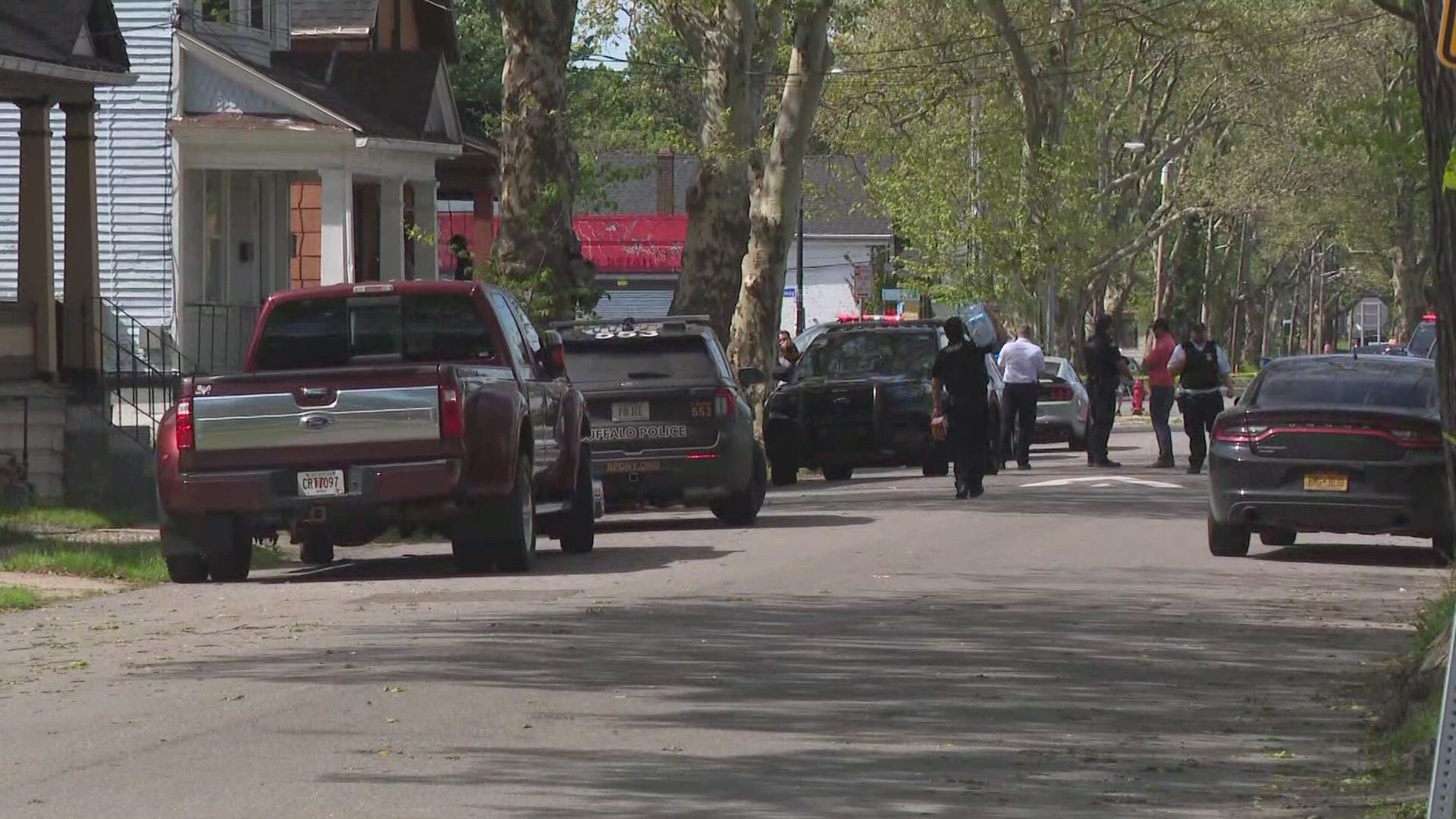 BPD officer shot answering domestic call on Sherman Street | wgrz.com