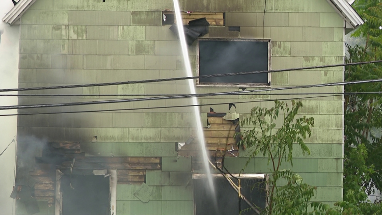 House collapses during third fire on Wilson Street | wgrz.com