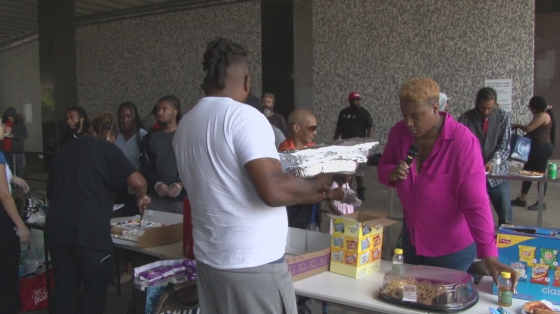 Pastor Taylor provides hope and food to Buffalo homeless every Sunday ...