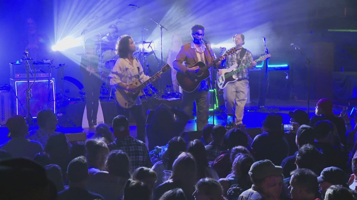 World's Largest '90s Party | wgrz.com