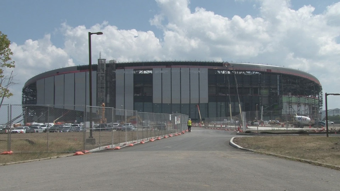 Crane incident impacts Buffalo Bills stadium construction | wgrz.com