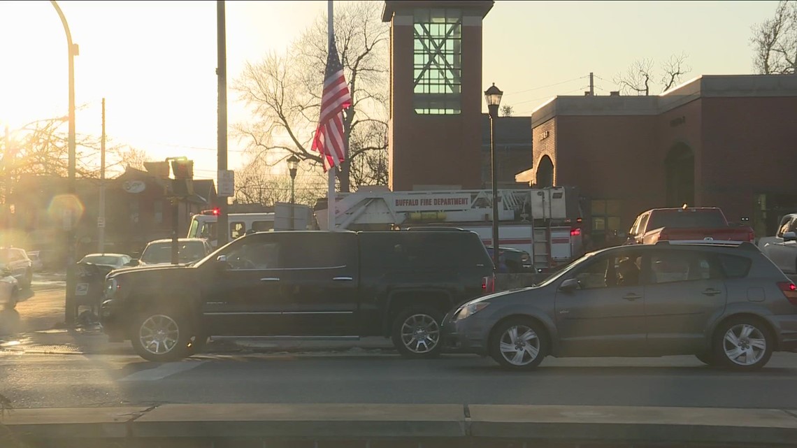 Buffalo fallen firefighter, community mourning loss | wgrz.com
