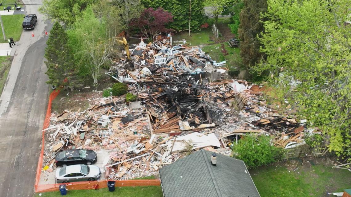 1 dead after house explosion in Lake View | wgrz.com