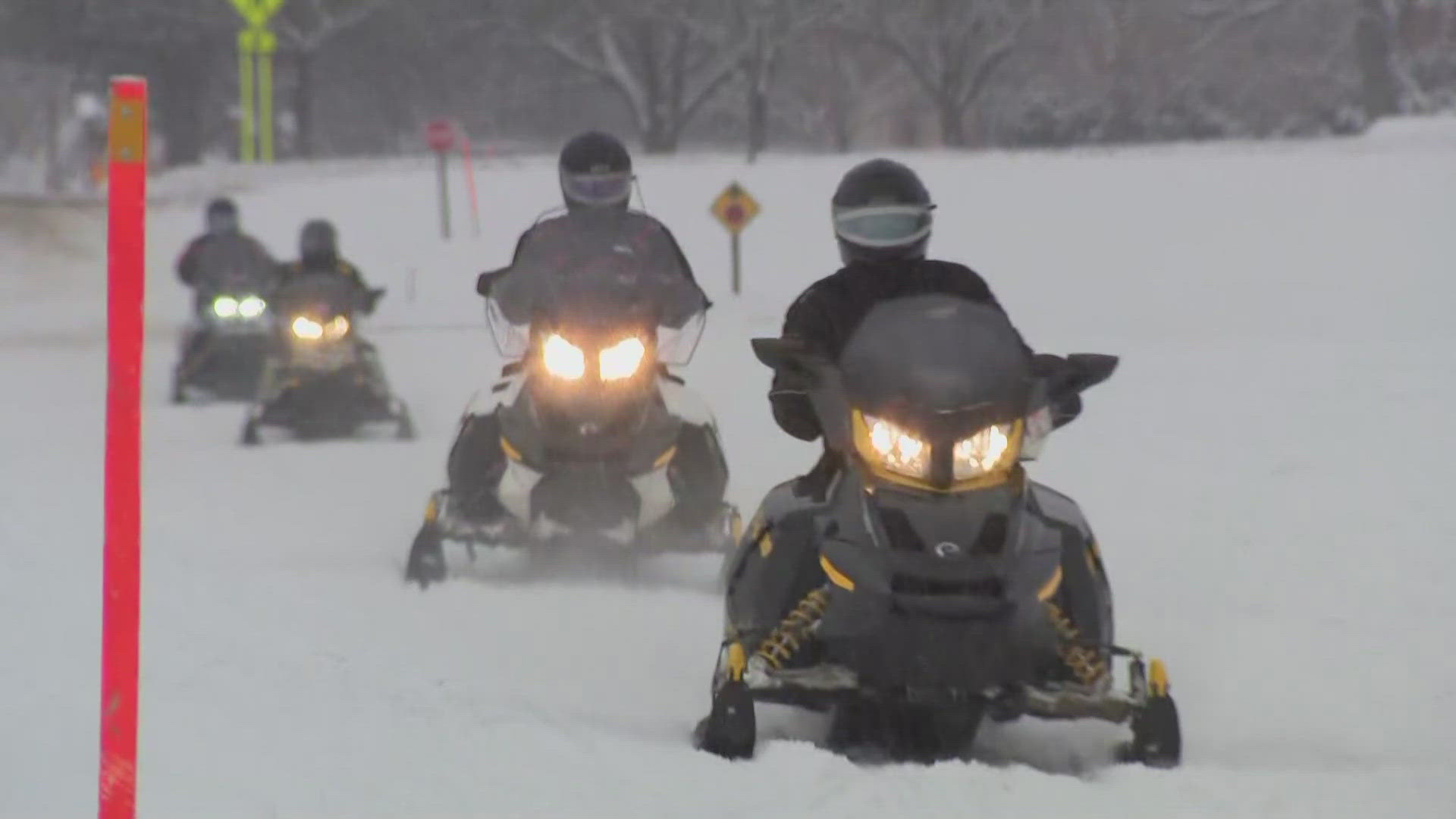 Snowmobile helmets are among local safety efforts | wgrz.com