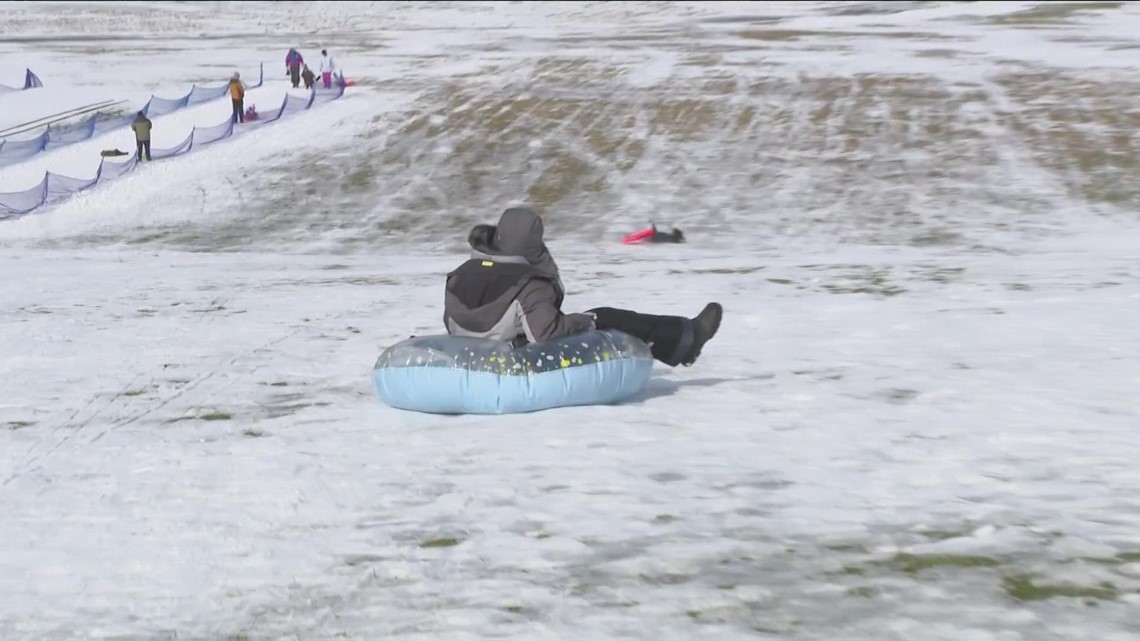 People at Chestnut Ridge Park celebrate Winter Fest this weekend | wgrz.com