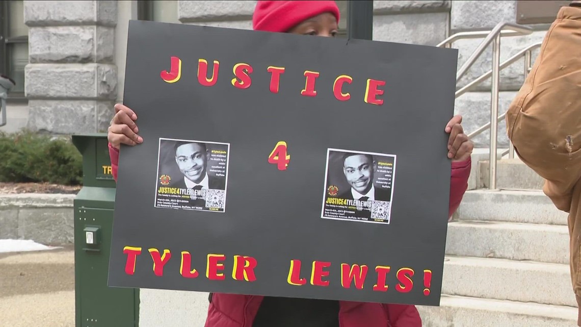Family desperate to find who killed Tyler Lewis on UB's campus | wgrz.com