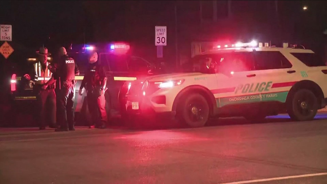 Police officer, sheriff's deputy, and shooter killed in exchange of ...