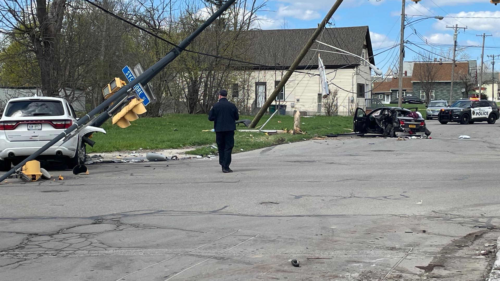Buffalo Police investigate serious crash at Sycamore and Lathrop Street ...