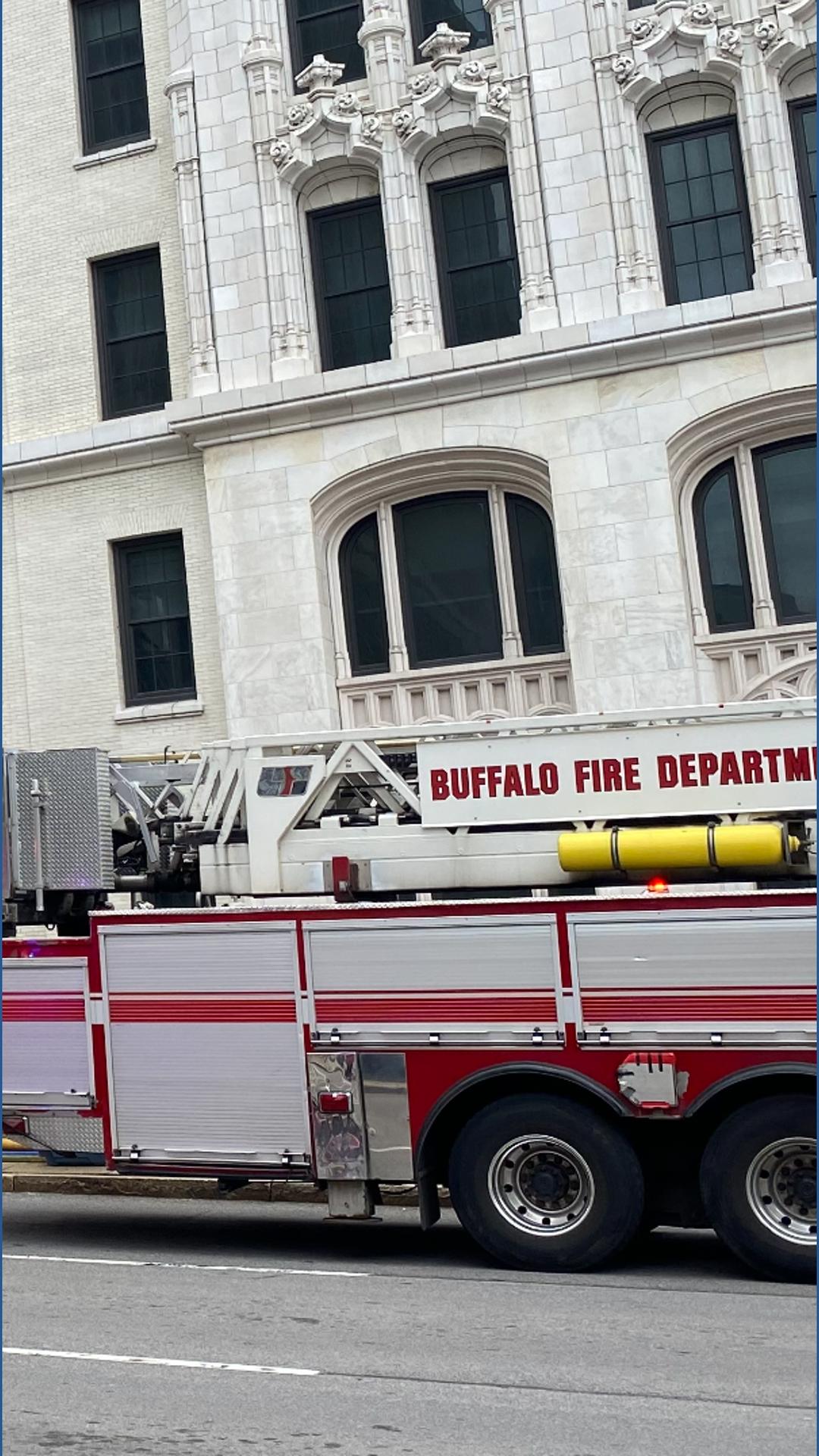 Buffalo firefighters respond to fire at Church Street building | wgrz.com