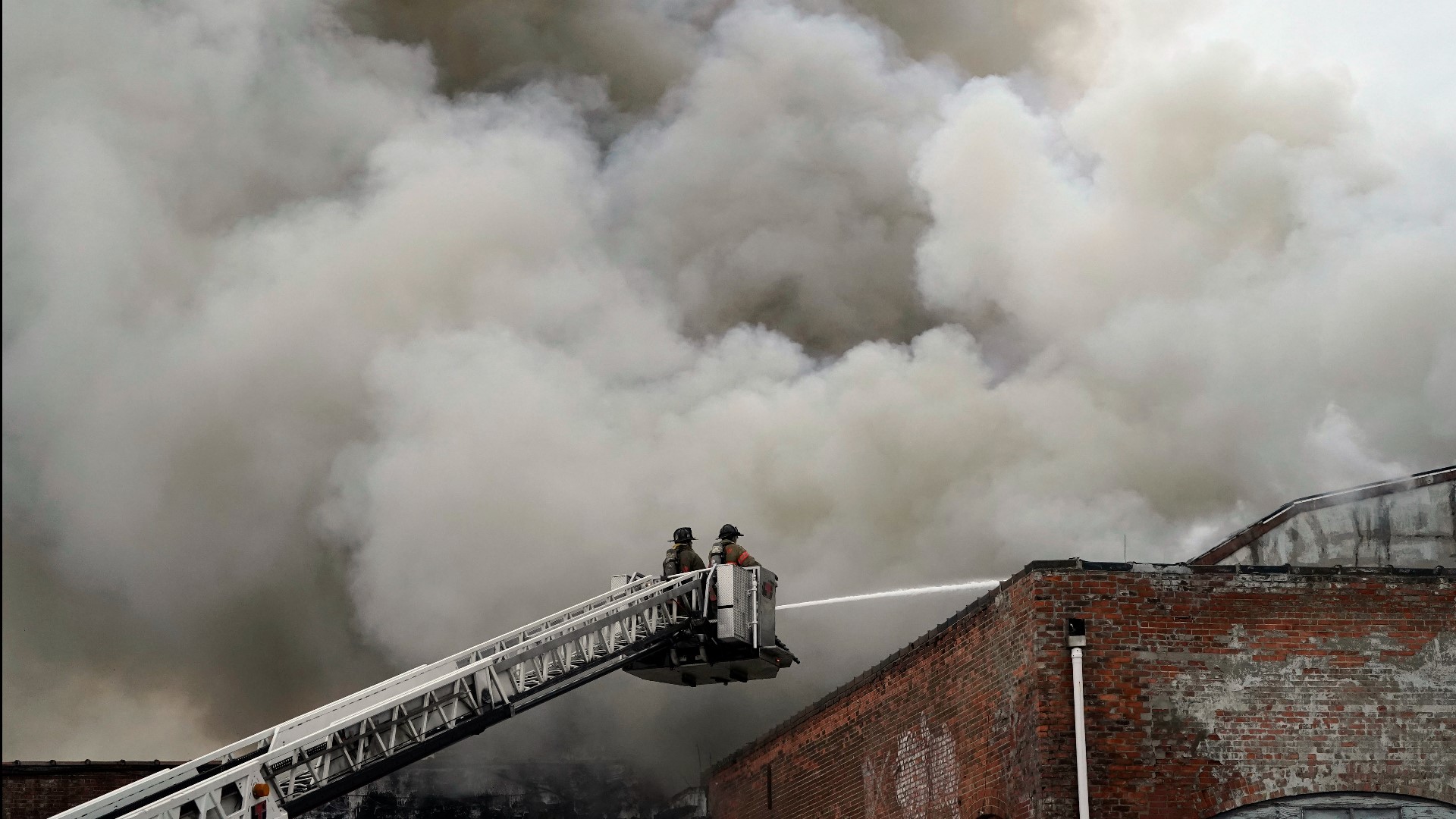 Buffalo fire | wgrz.com