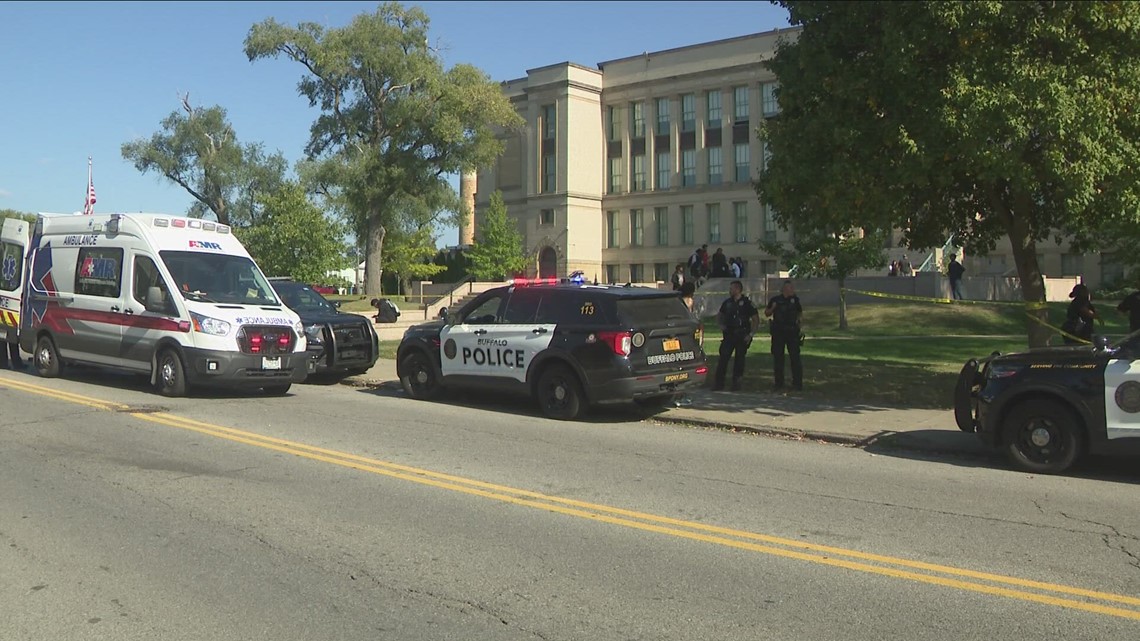 Riverside students, teachers speak out at board meeting about violence ...