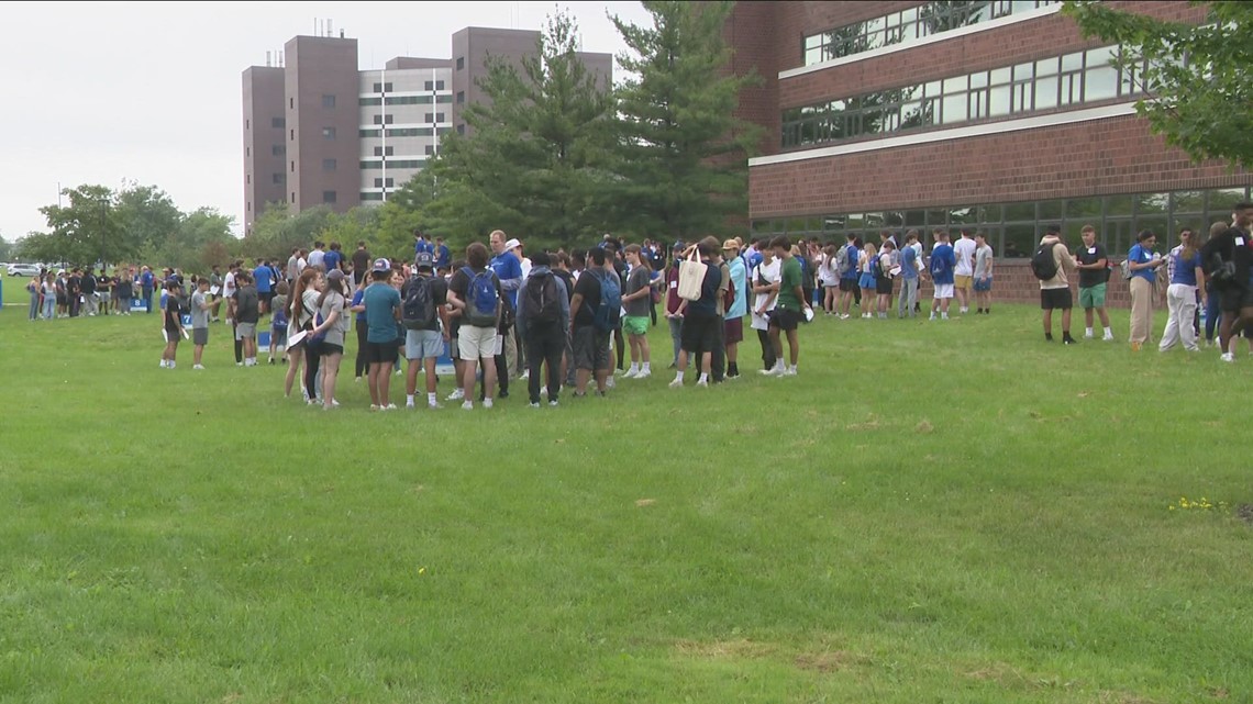 UB School of Management celebrates 100 years | wgrz.com