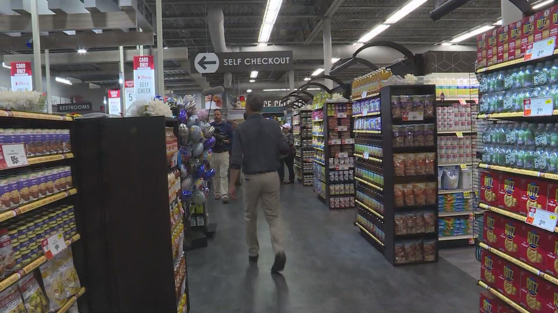 Jefferson Avenue Tops reopens to shoppers | wgrz.com