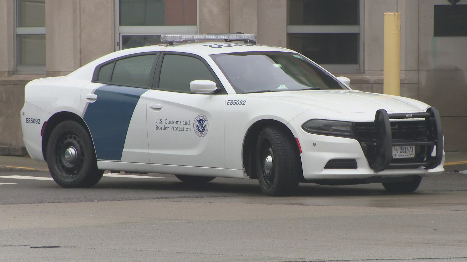 ICE continues to conduct raids aimed at finding illegal immigrants ...