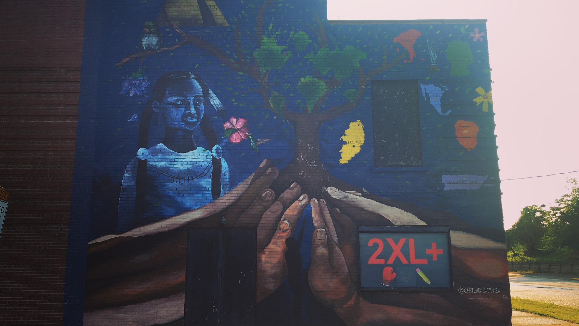 New Dunkirk mural celebrates diversity, city's roots | wgrz.com