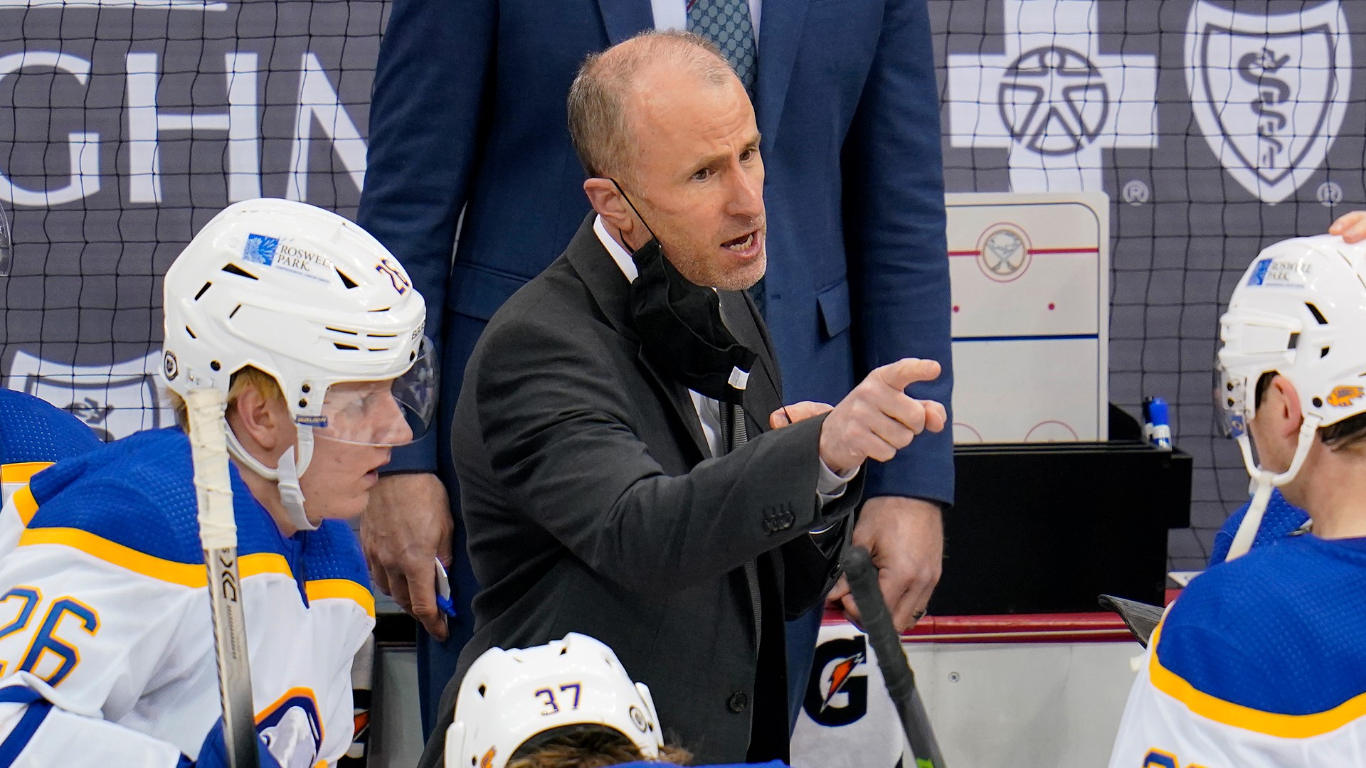 Granato fills out Sabres coaching staff | wgrz.com