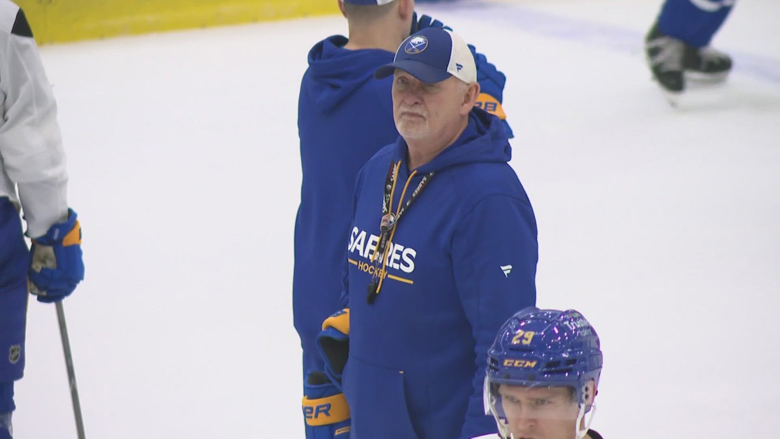Sabres coach Lindy Ruff named Jack Adams Award finalist | wgrz.com