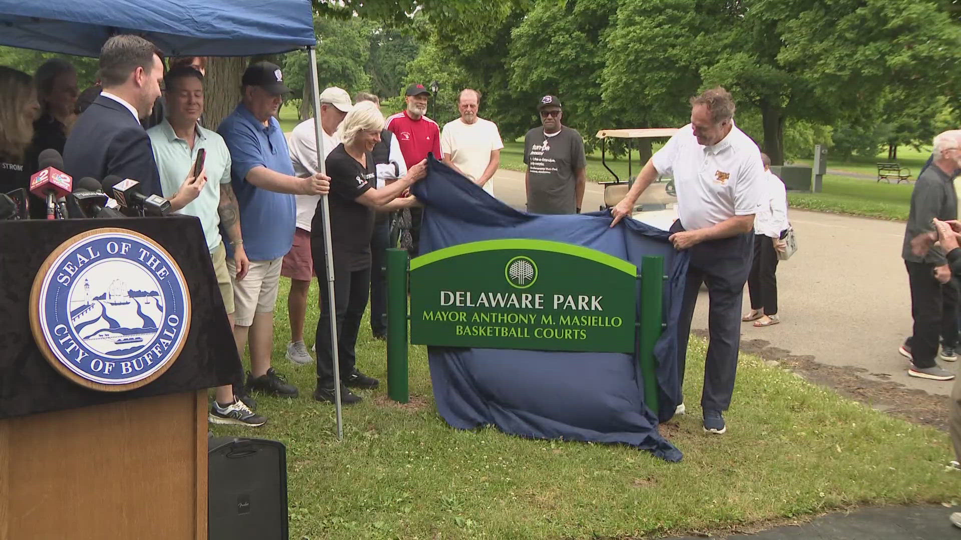 Delaware Park basketball courts honor former Mayor Anthony Masiello ...