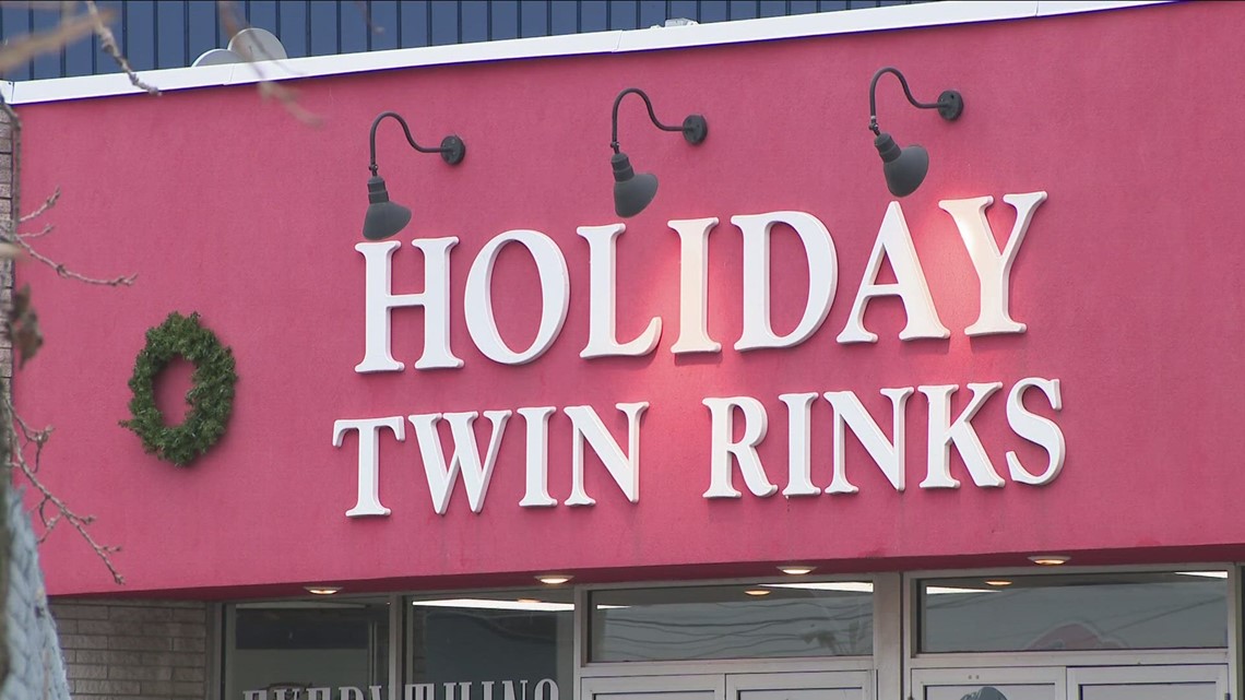 Holiday Twin Rinks set to reopen after Friday inspections | wgrz.com
