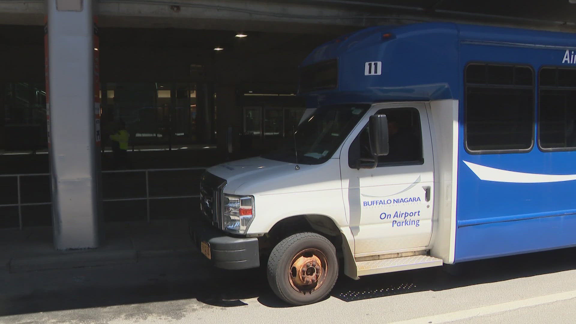Airport receives funding for shuttle fleet upgrade | wgrz.com