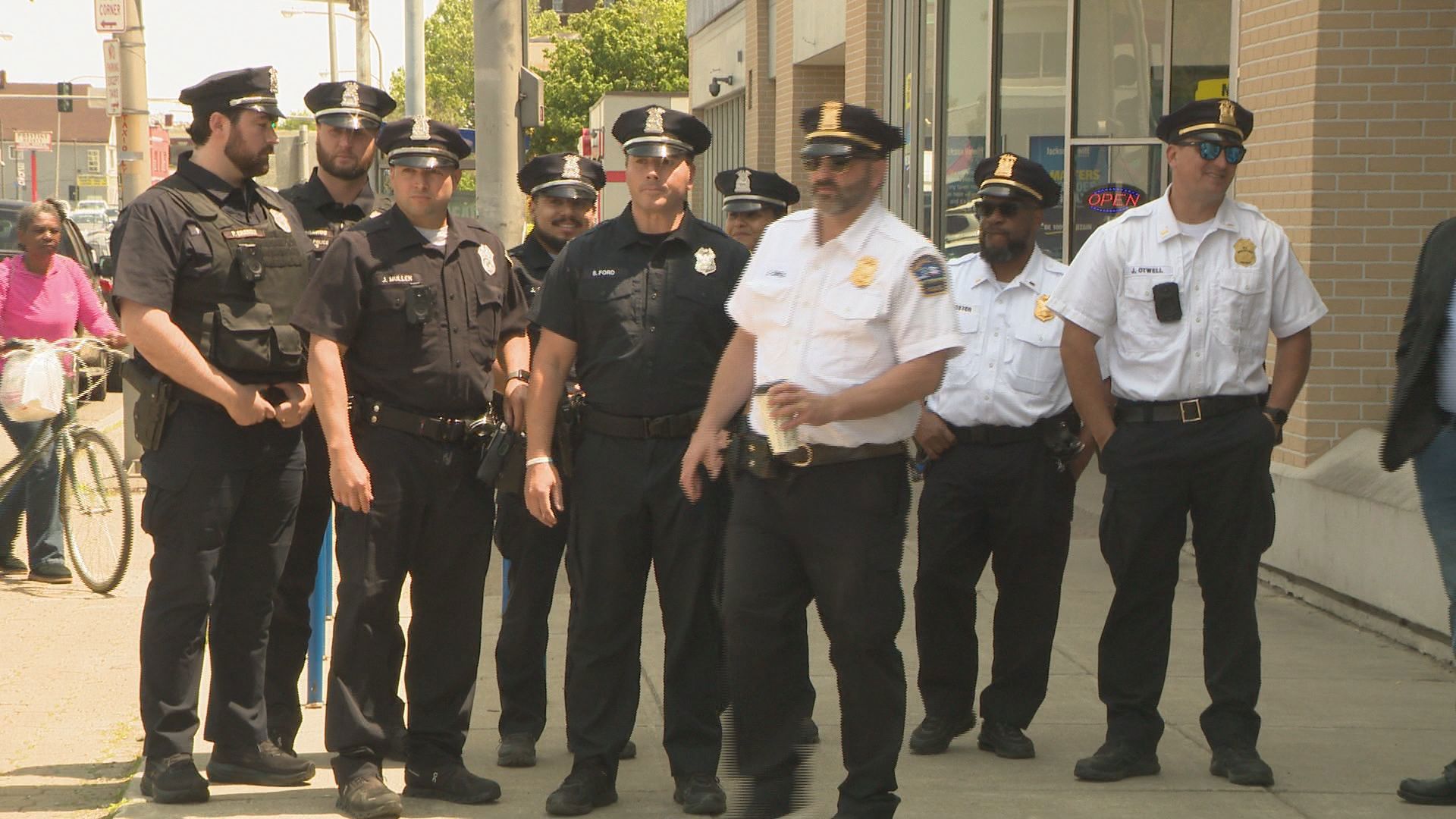 Buffalo Police launches Foot Patrol Integration Unit | wgrz.com